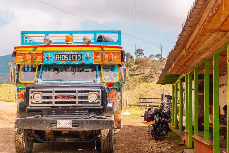 Buses in Colombia: A detailed guide to Colombia transportation